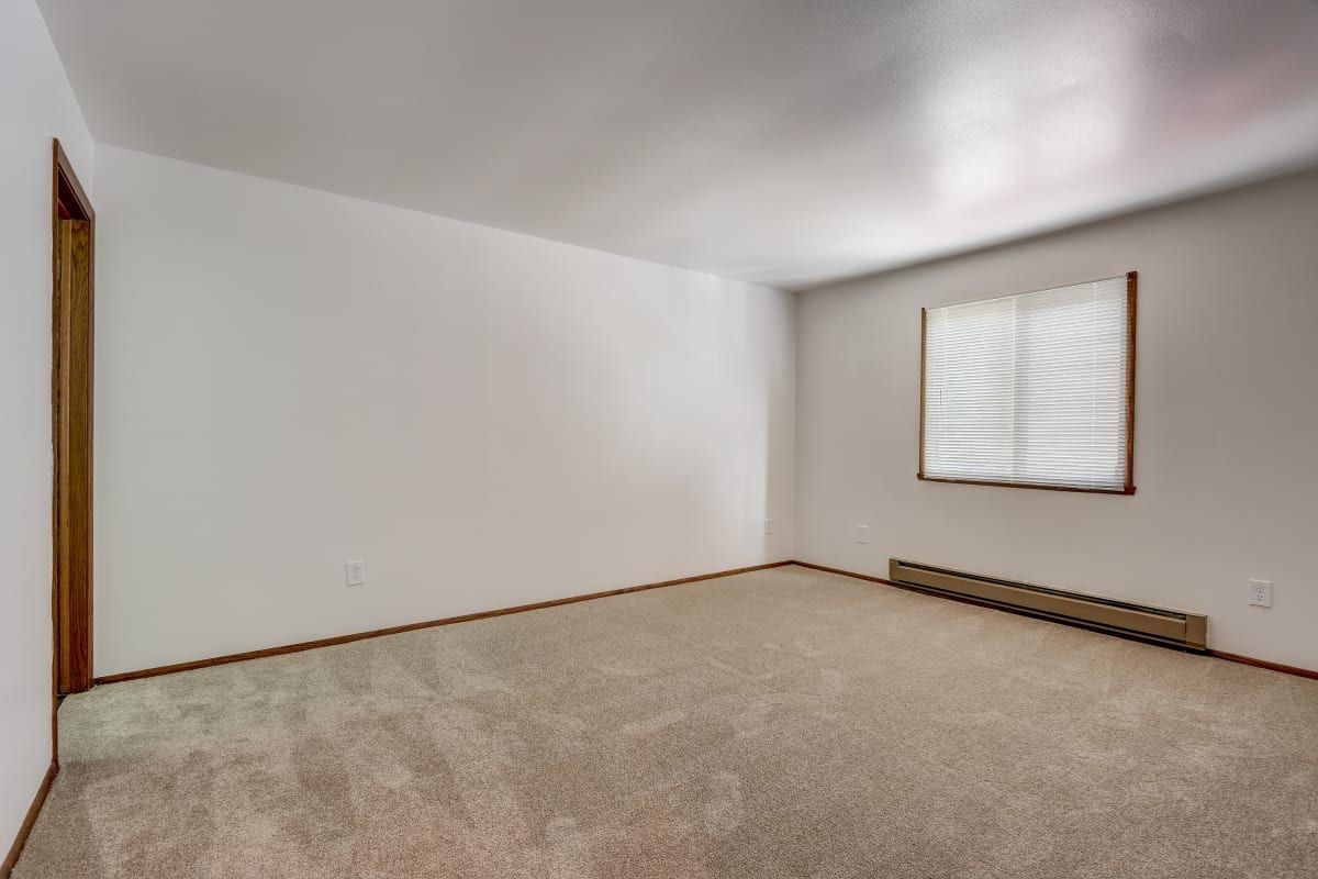 Tosa Village | Wauwatosa, WI Apartment Homes