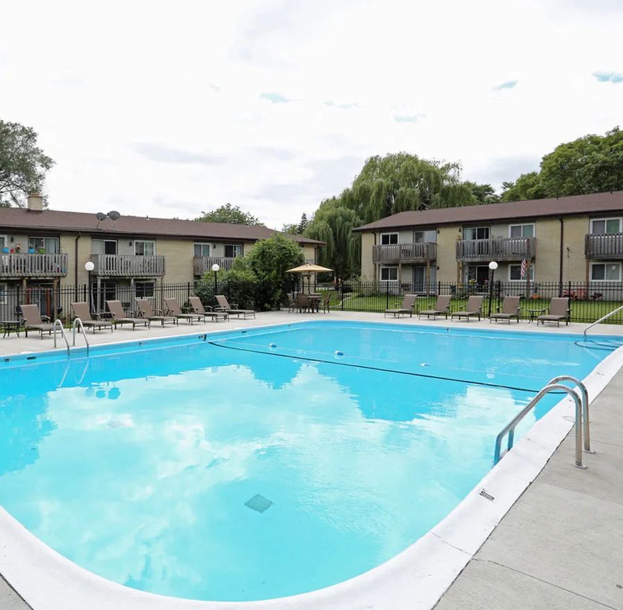 Springtree Apartments | Pet Friendly Living in Middleton, WI
