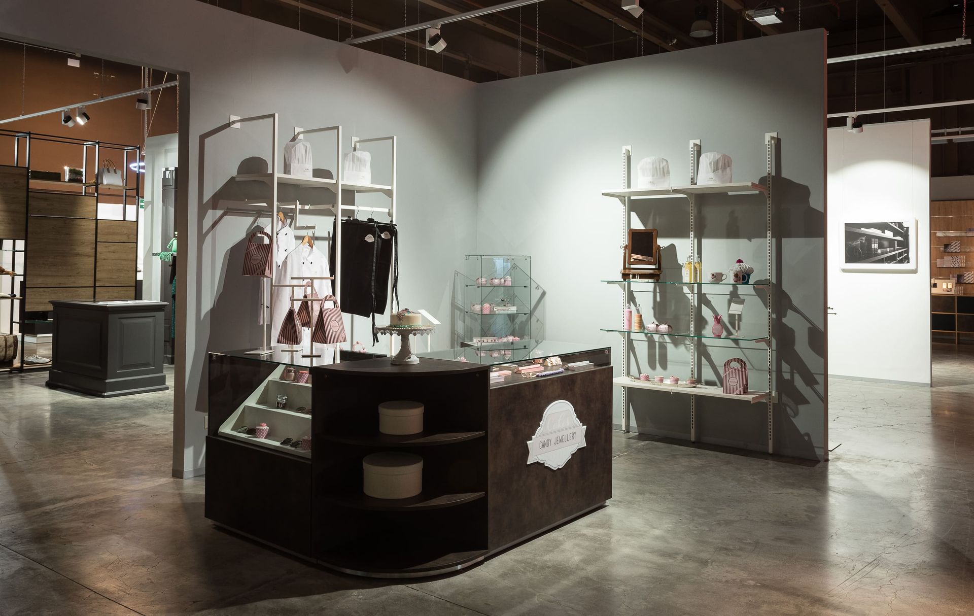 ARREDAMENTO PER NEGOZI | Catanzaro (CZ) | Due Erre Arreda Negozi