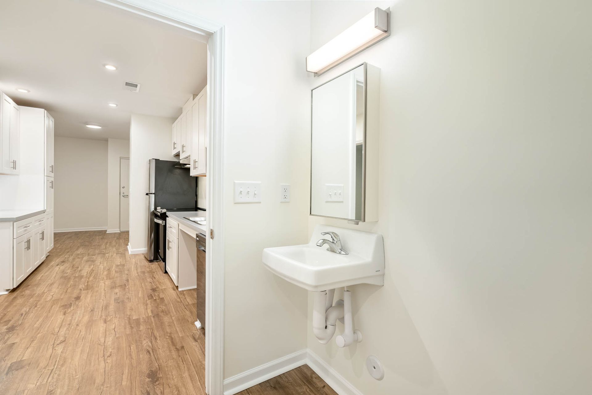 Maple Creek Apartments