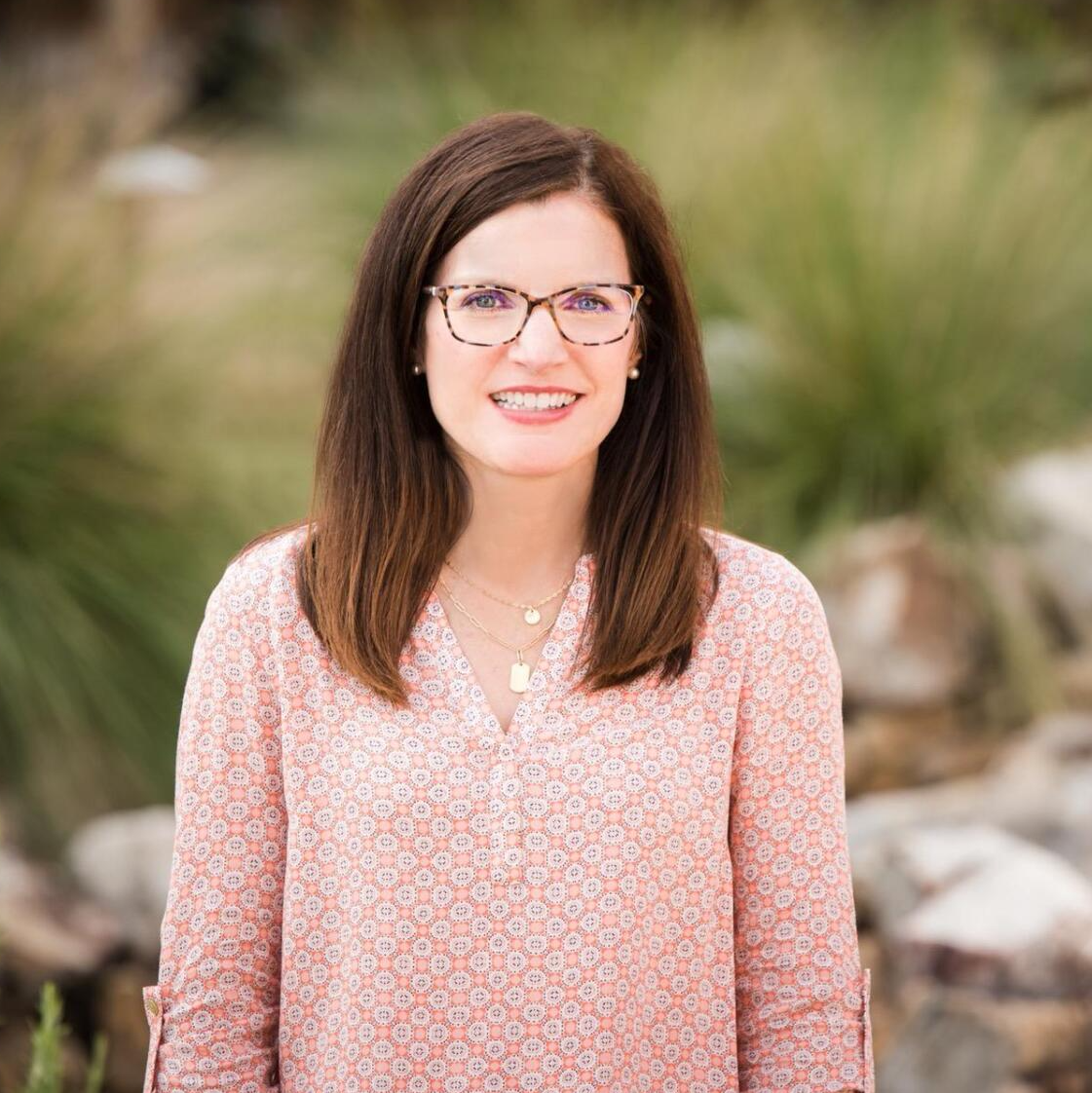 Meet Our Providers - Lauri Bullen, MD - Providence OB/GYN