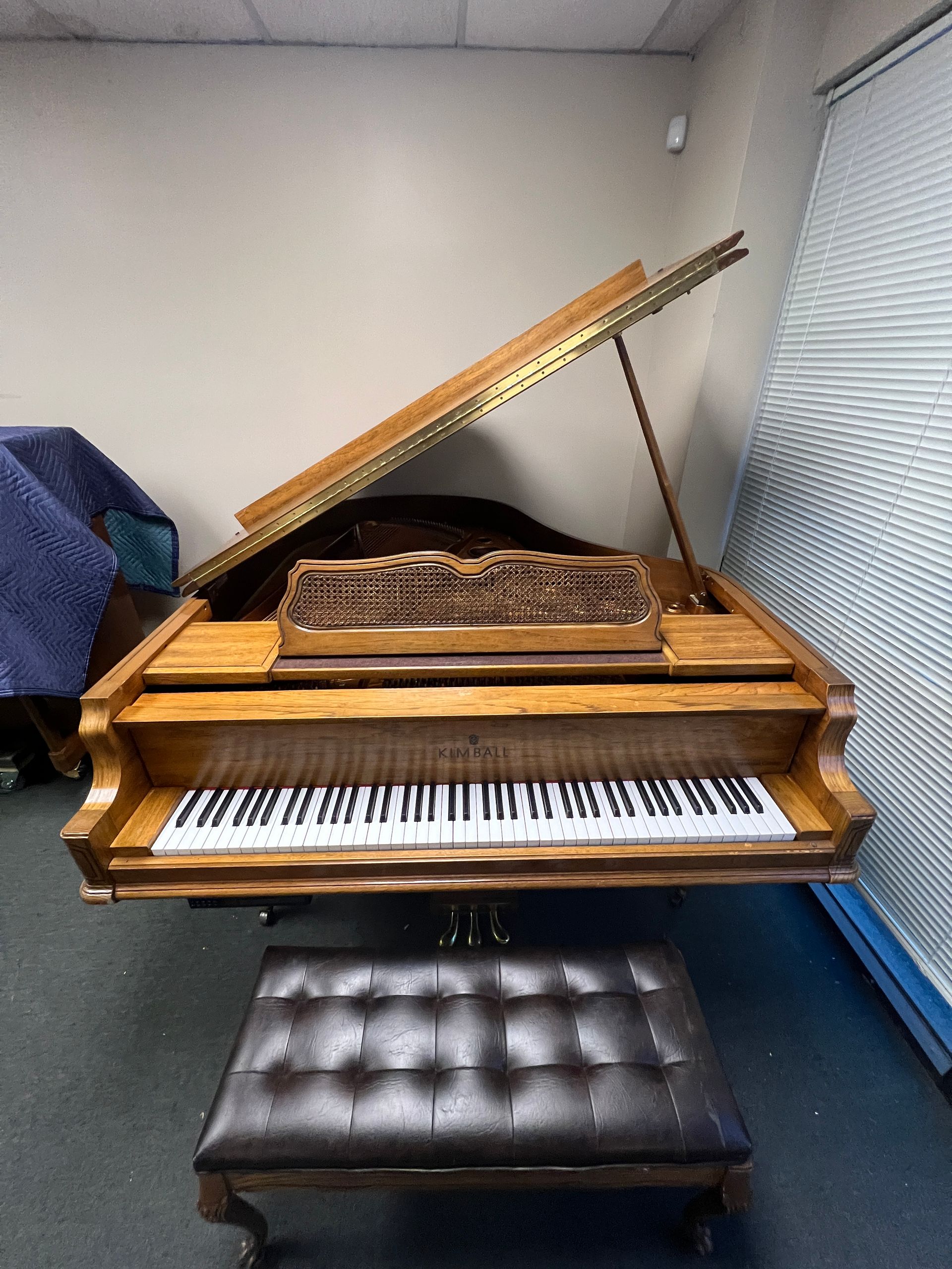 Available Pianos | Baltimore, MD | Johnson's Piano Moving