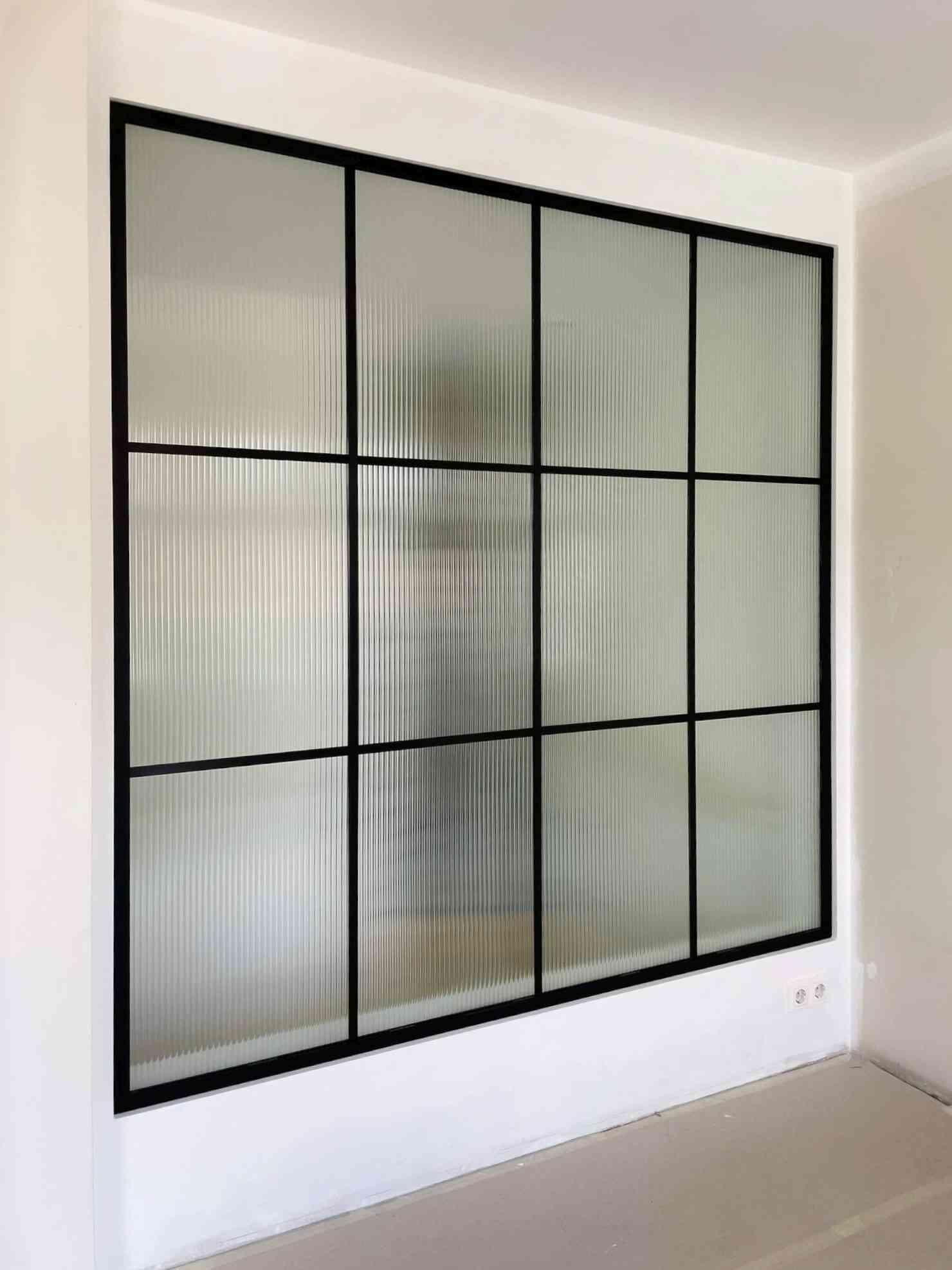 Klaasseinad | Klaasvaheseinad, klaasuksed | GLASSWORKS