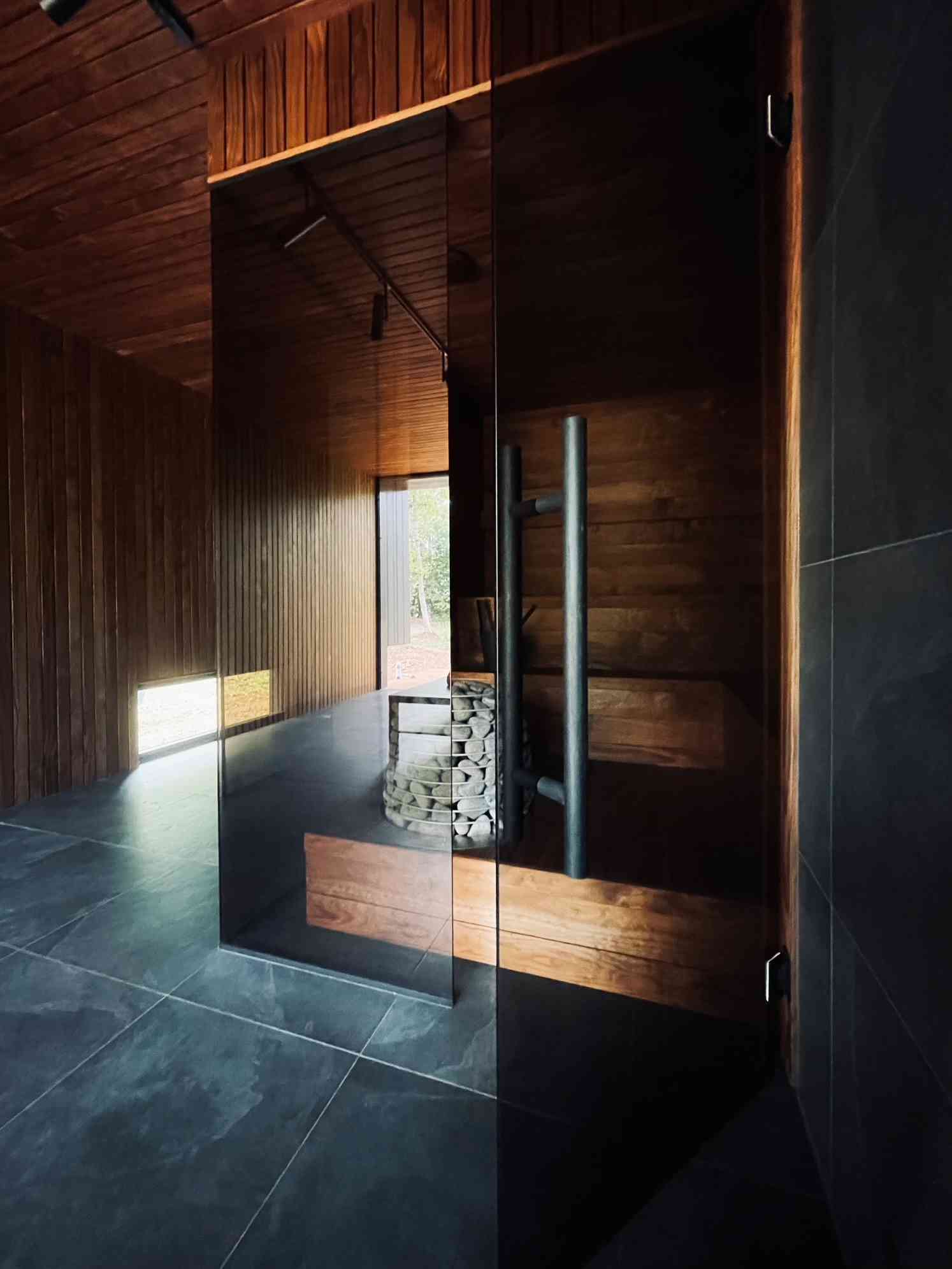 Saunaklaasid I klaasseinad ja uksed sauna | GLASSWORKS