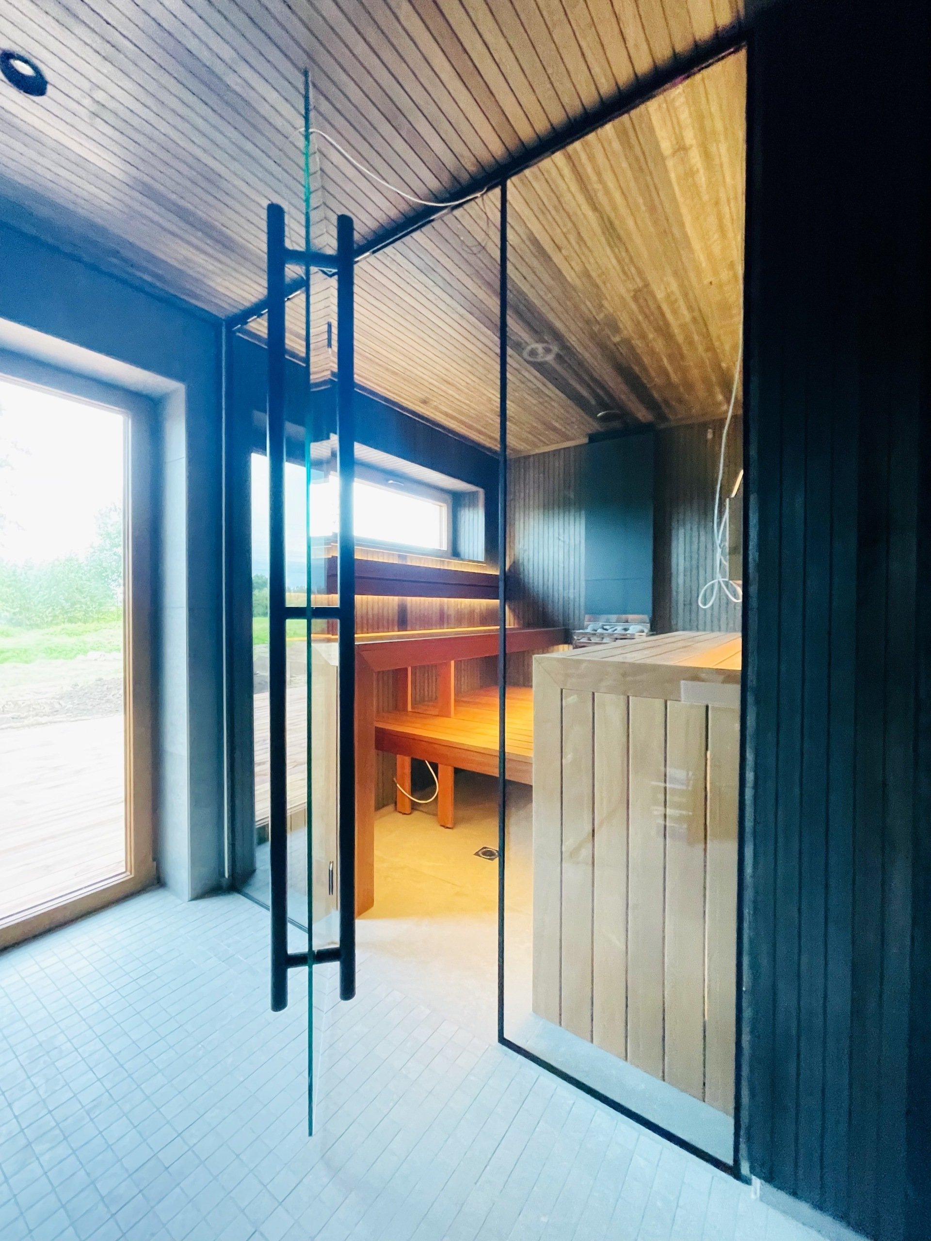 Saunaklaasid I klaasseinad ja uksed sauna | GLASSWORKS
