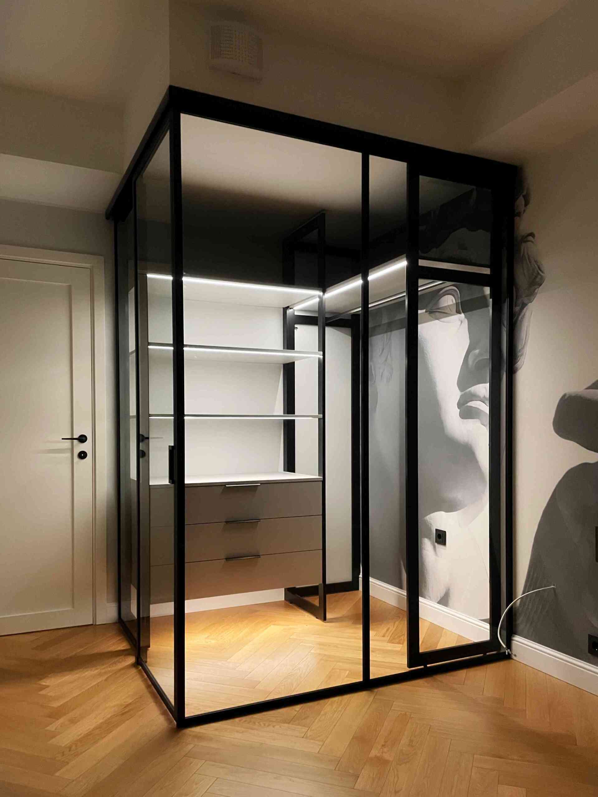 Klaasliuguksed ja klaaslükanduksed | GLASSWORKS