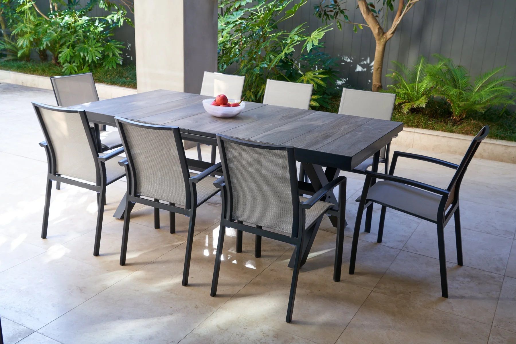 Outdoor Dining Tables | Somerton Park, SA | Outdoor Scene