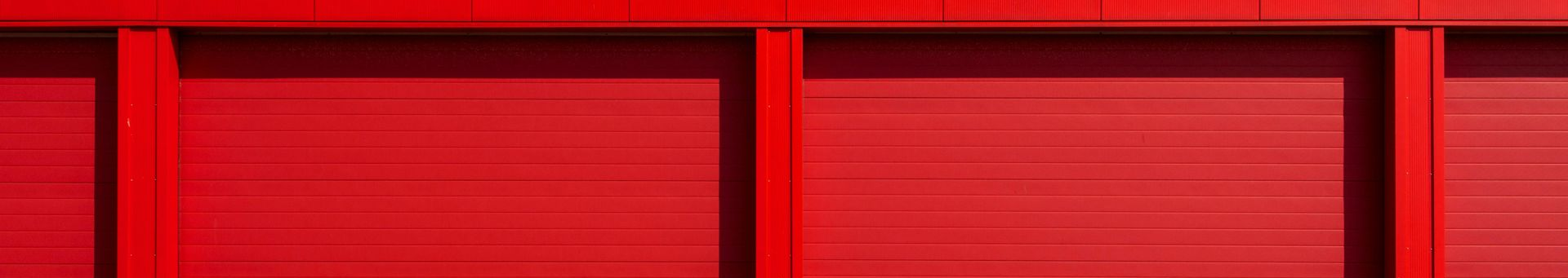 How to Choose Between Climate-Controlled and Drive-Up Storage