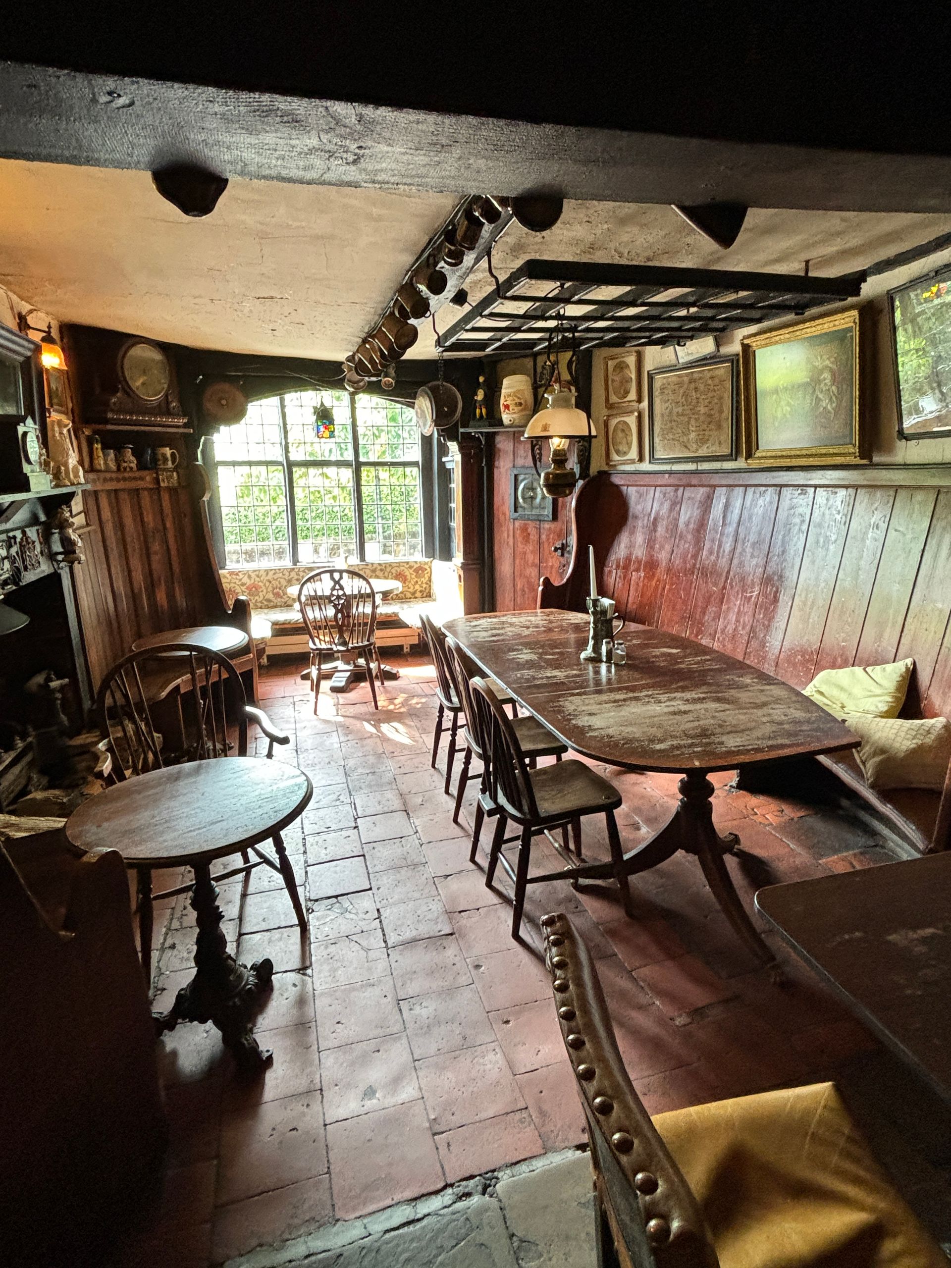 The Royal Standard of England - The Oldest Pub