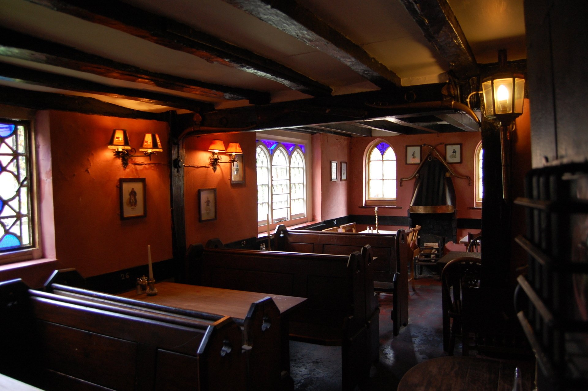 The Royal Standard of England - The Oldest Pub