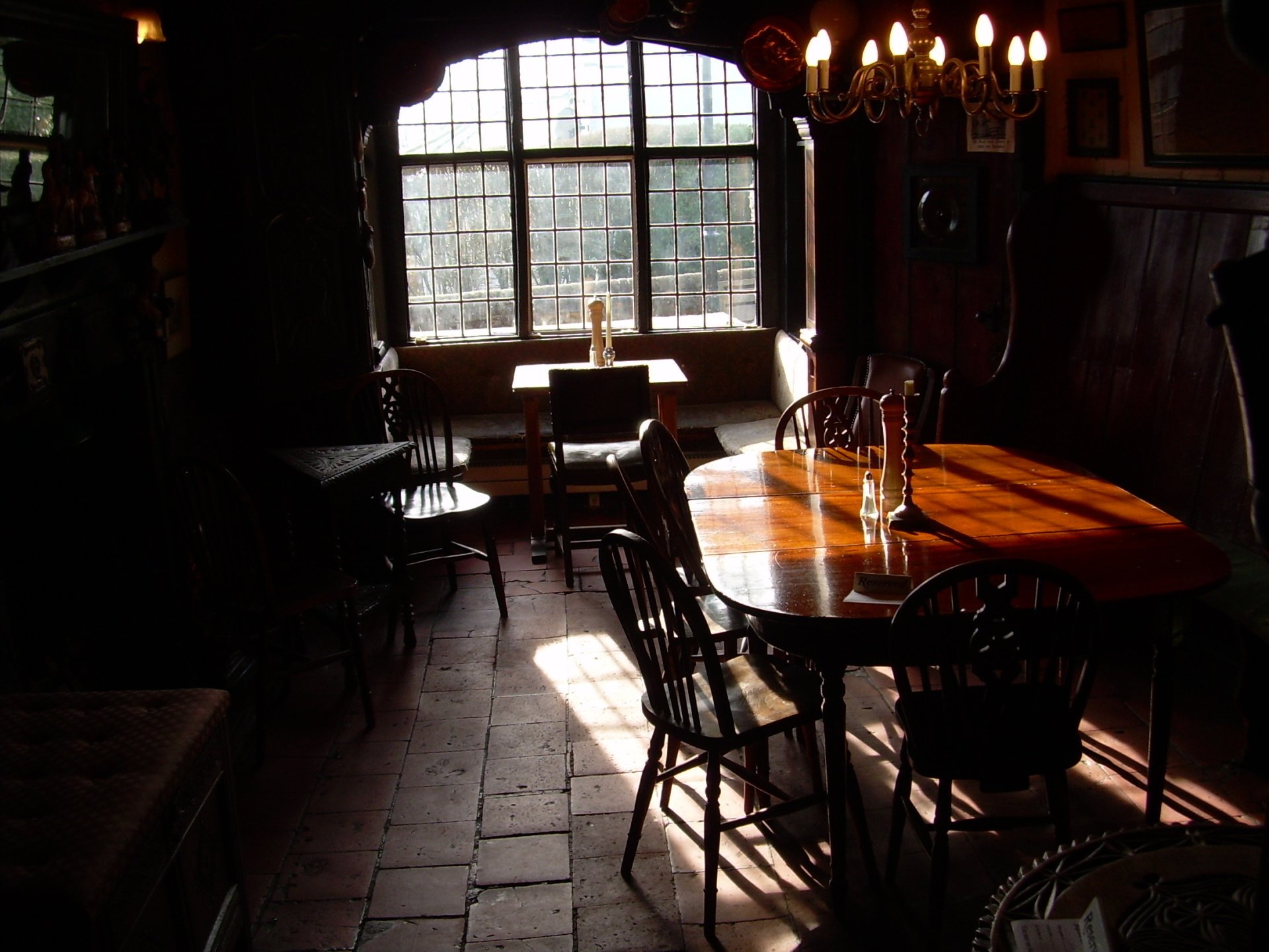 The Royal Standard of England - The Oldest Pub