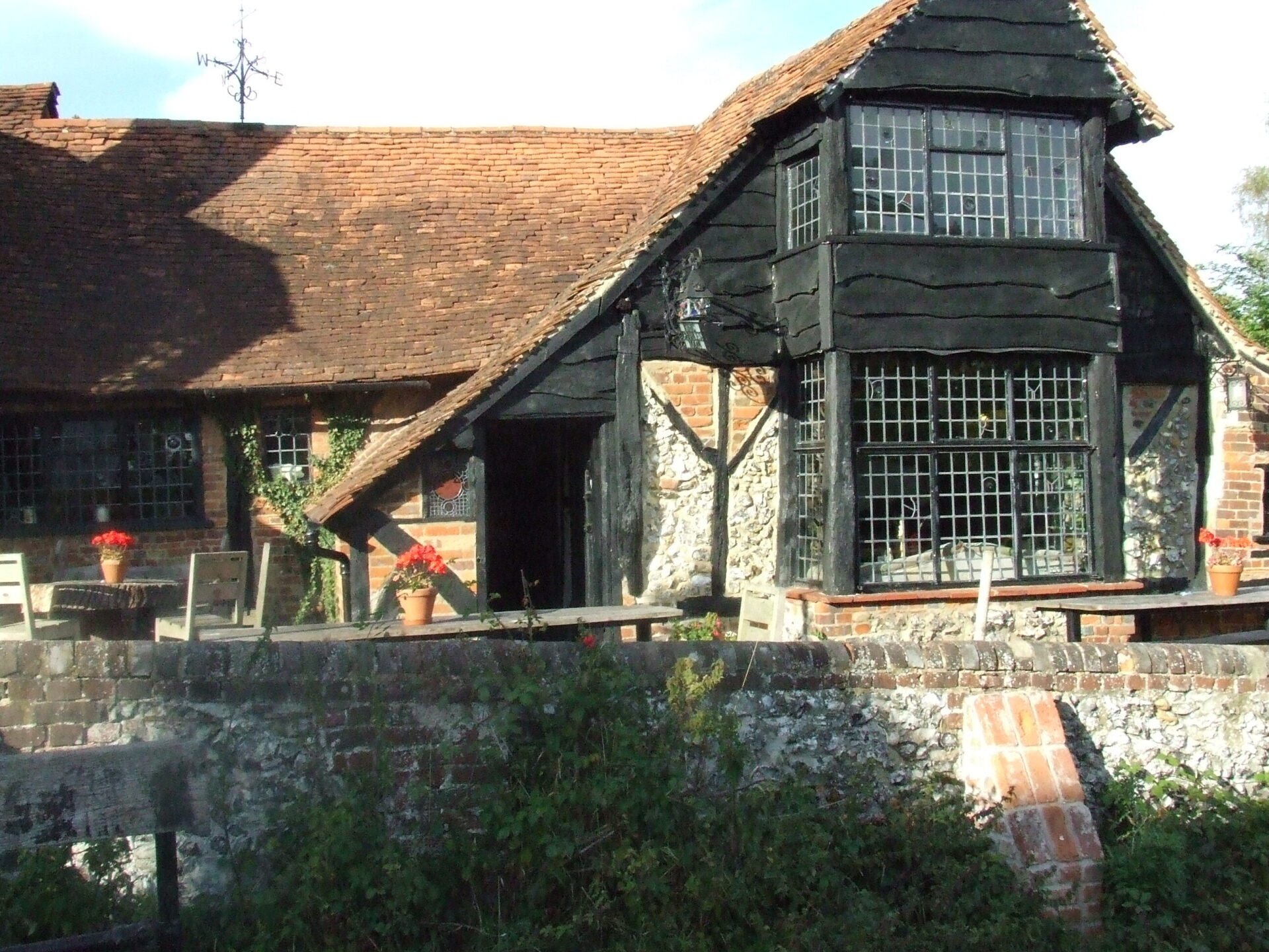 The Royal Standard of England - The Oldest Pub