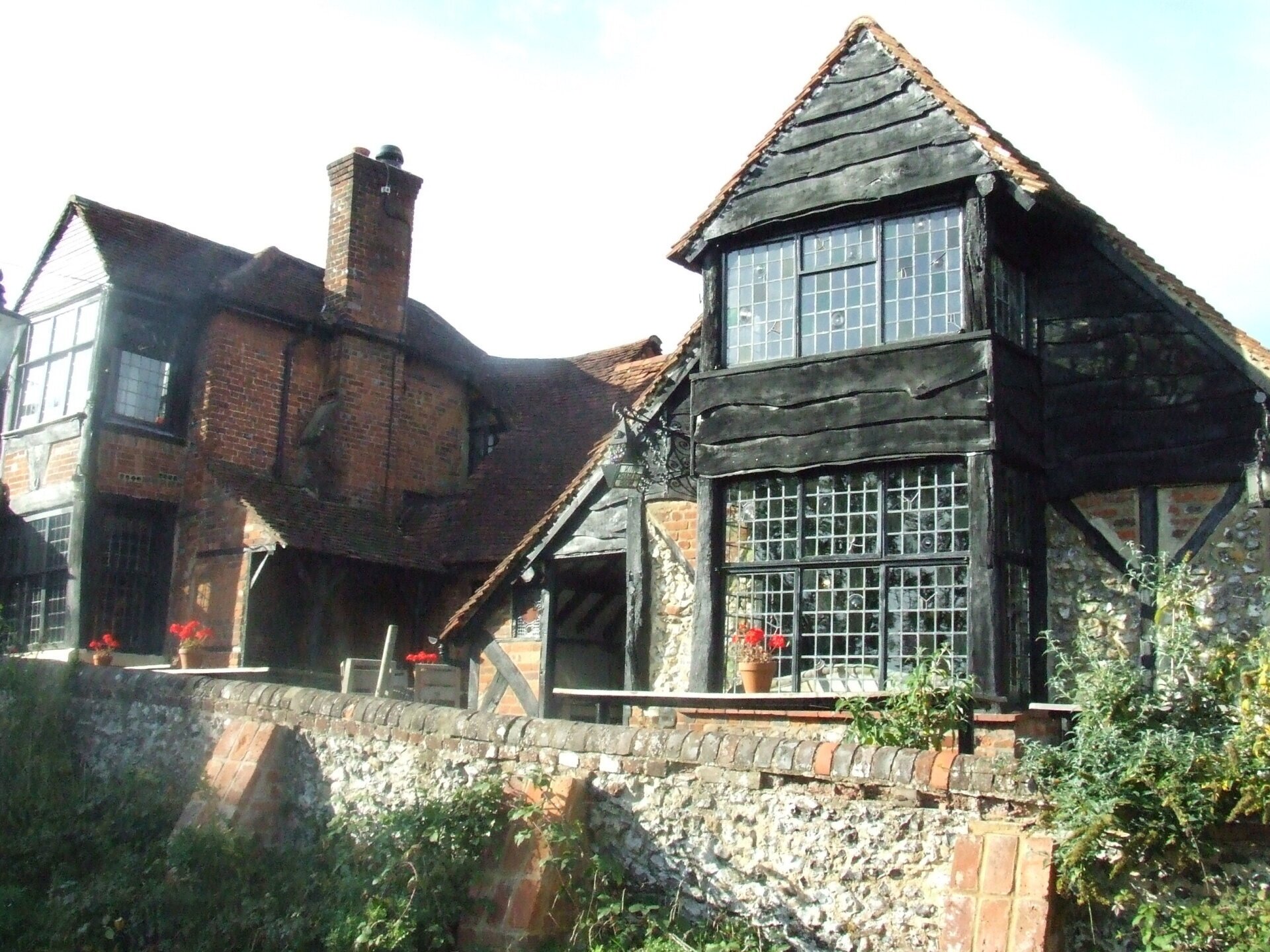 The Royal Standard of England - The Oldest Pub