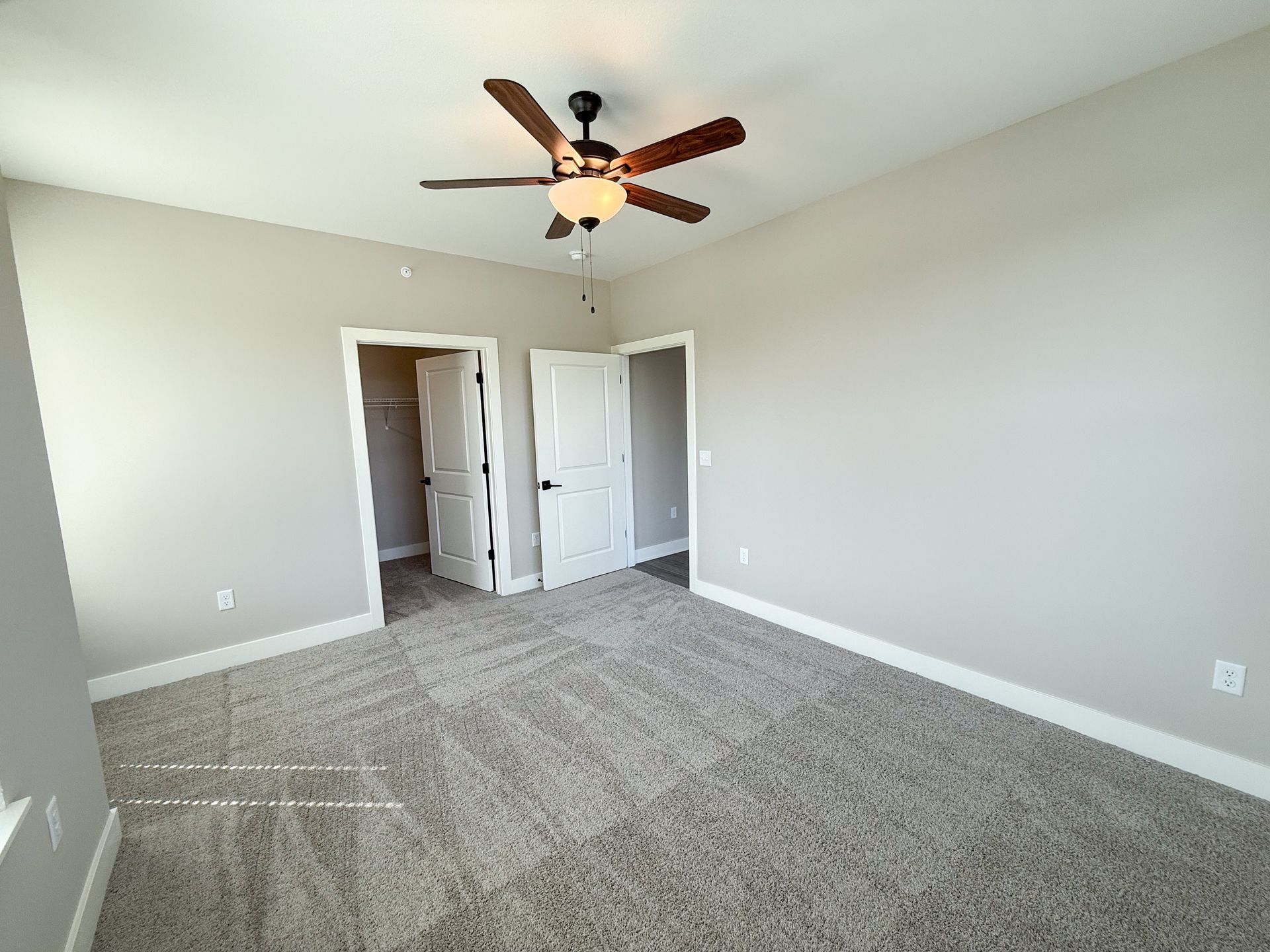 1b/1b Luxury Apartment in Lee’s Summit MO