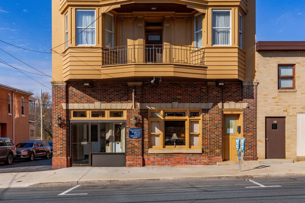 Haus Bartashus Funeral Home & Crematory | New Philadelphia, PA