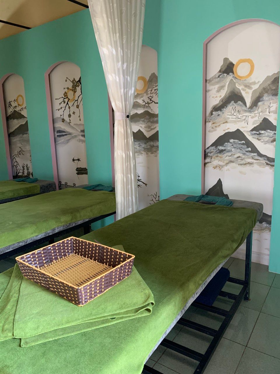 Relax & Revitalize: Tea Tree Spa Retreat for Ultimate Rejuvenation