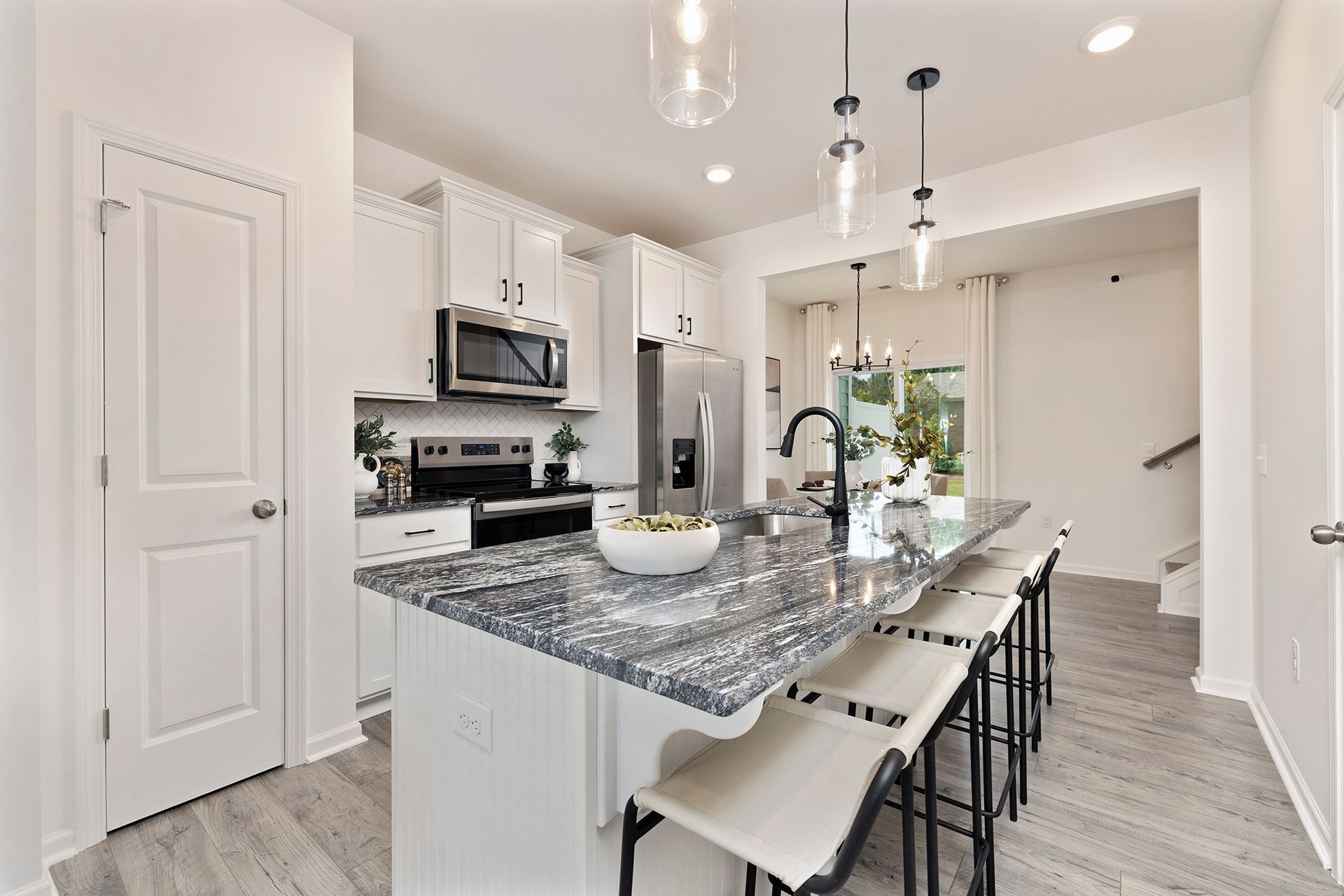 Discover Ardmore Townhomes: Modern Living in Winston-Salem