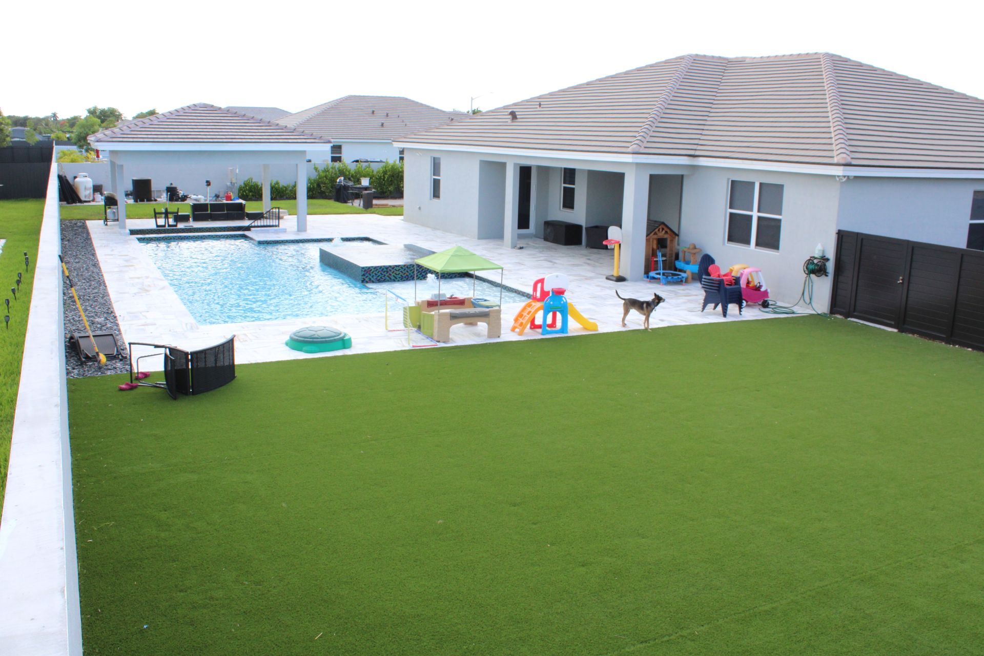 Artificial Turf Installation | AGLO Pool & Spa Construction – Miami, FL