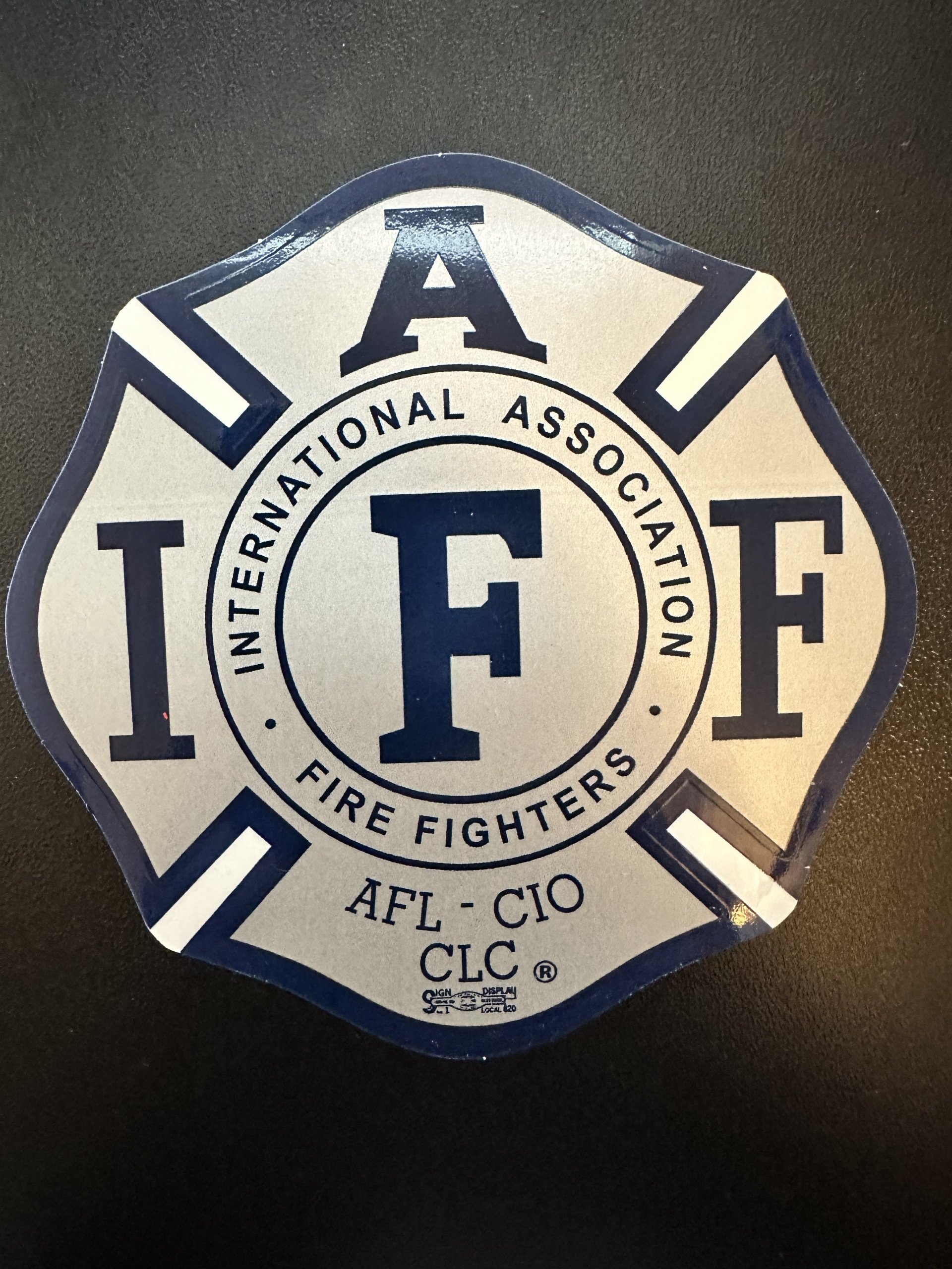 IAFF Maltese, Silver/Blue