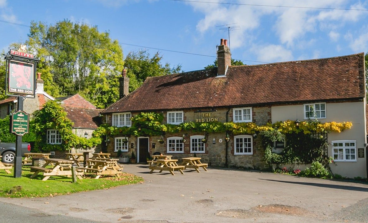 Pub & Restaurant | The Red Lion | Fernhurst