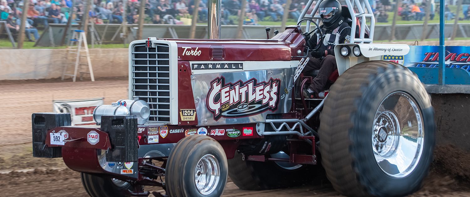 Wisconsin Tractor Pullers Association | Full Pull Live
