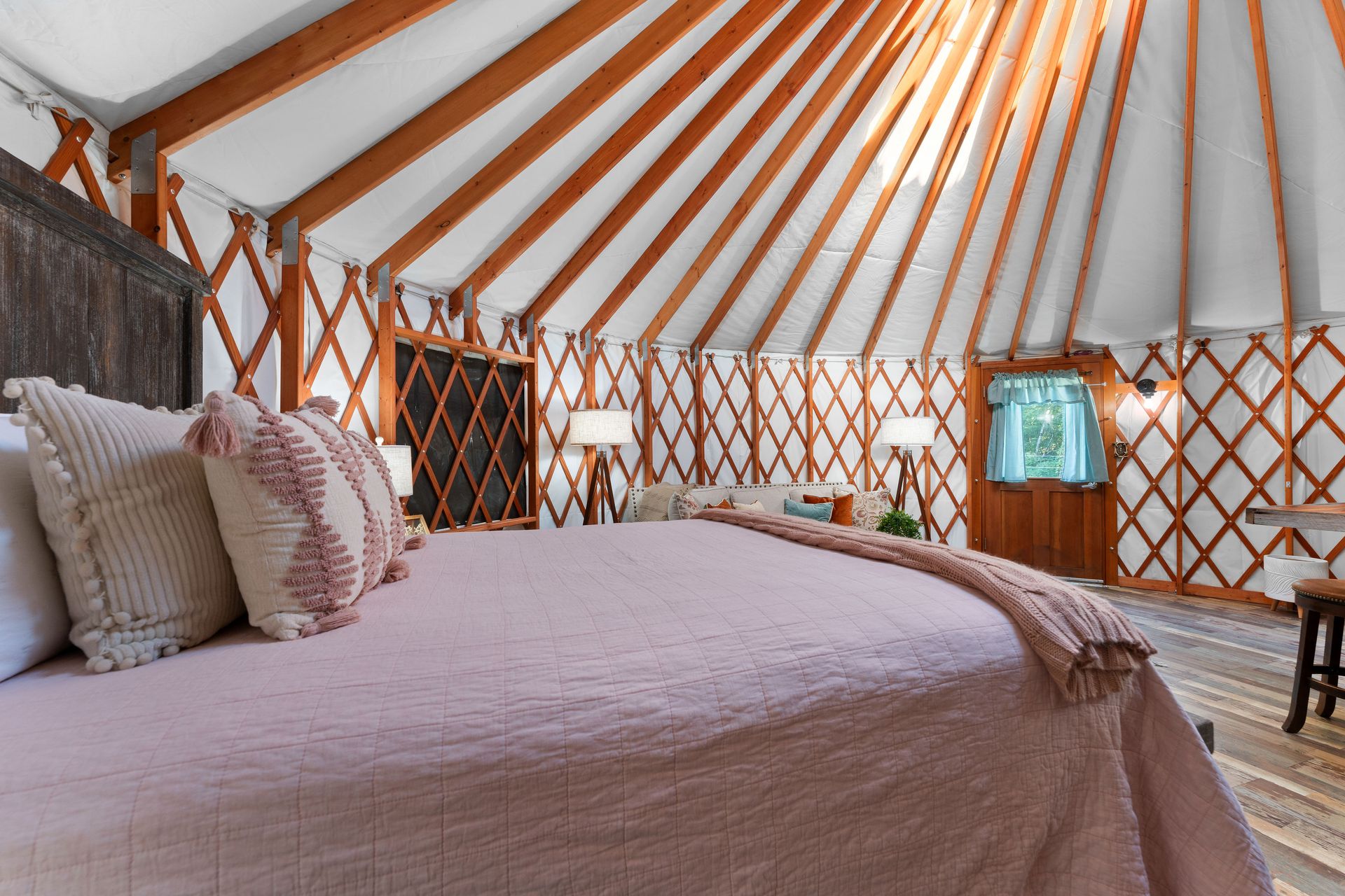 Sky-View Yurt Cabin Rentals | Sleeps 4 | Buffalo River | Nature's Loft