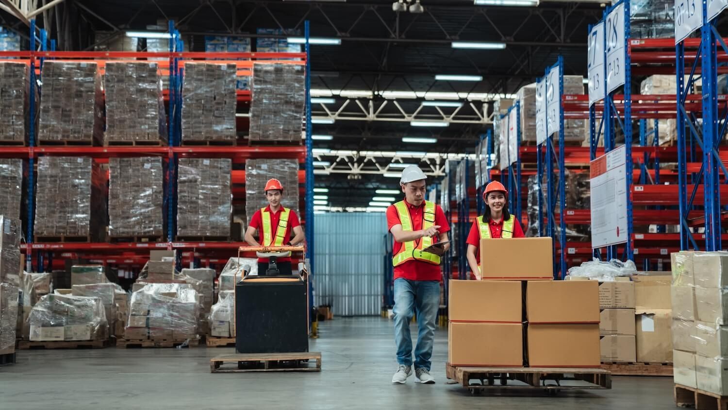 Unlock Tariff Savings: Strategic Use of Bonded Warehouses in Trade Wars