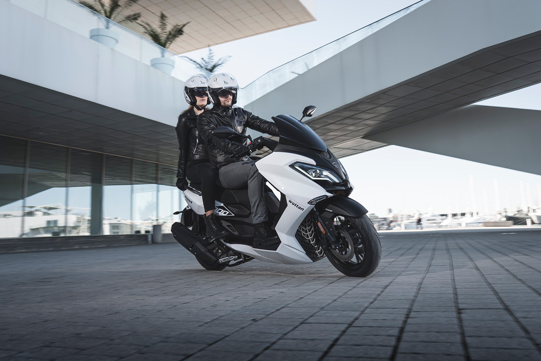 Wottan Storm-S 300 ABS