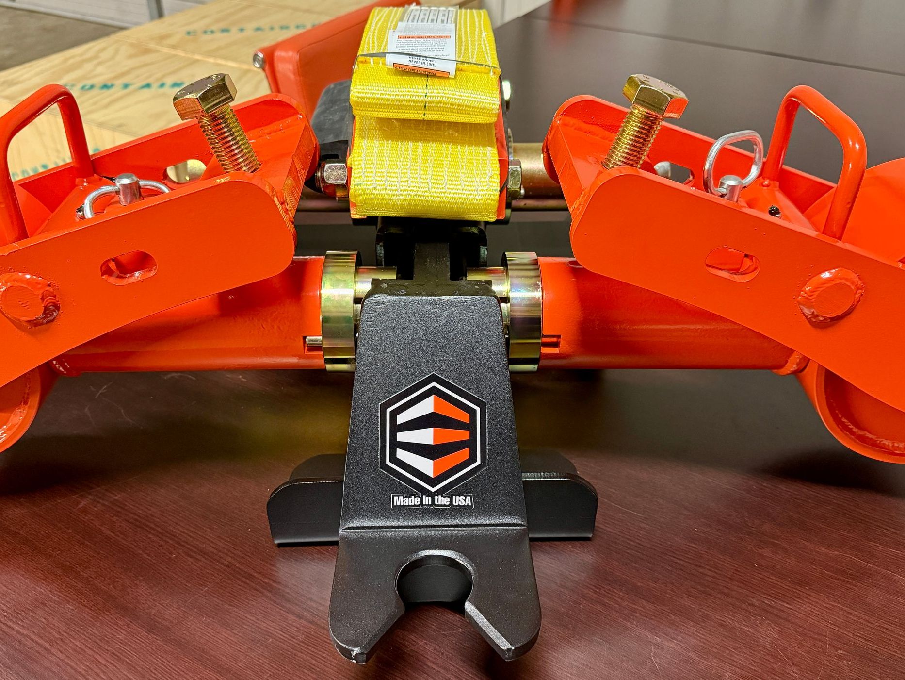 Side-Shift, Self-Lifting Container Trailer | ContainGo