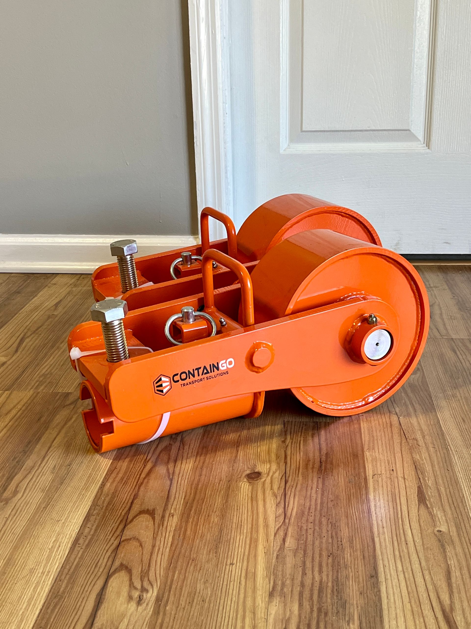 Innovative Products for Moving Shipping Containers | ContainGo