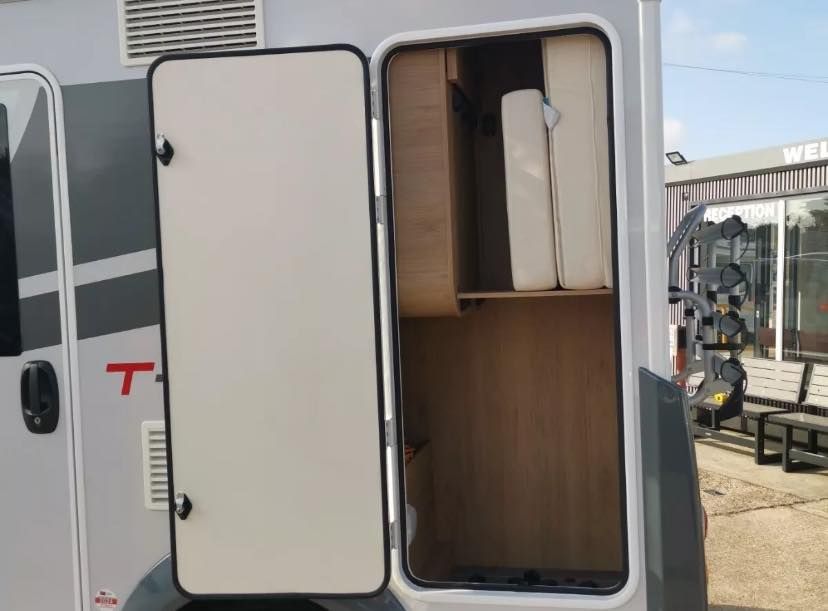 For Sale - Fiat Roller Team T Line 590 - 2021 - 4 Berth Motorhome ...