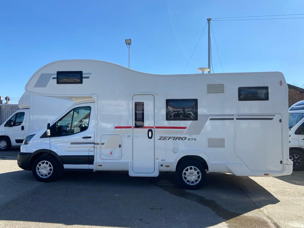 For Sale - Fiat Roller Team Zefiro 675 - 2020 - 6 Berth Motorhome ...