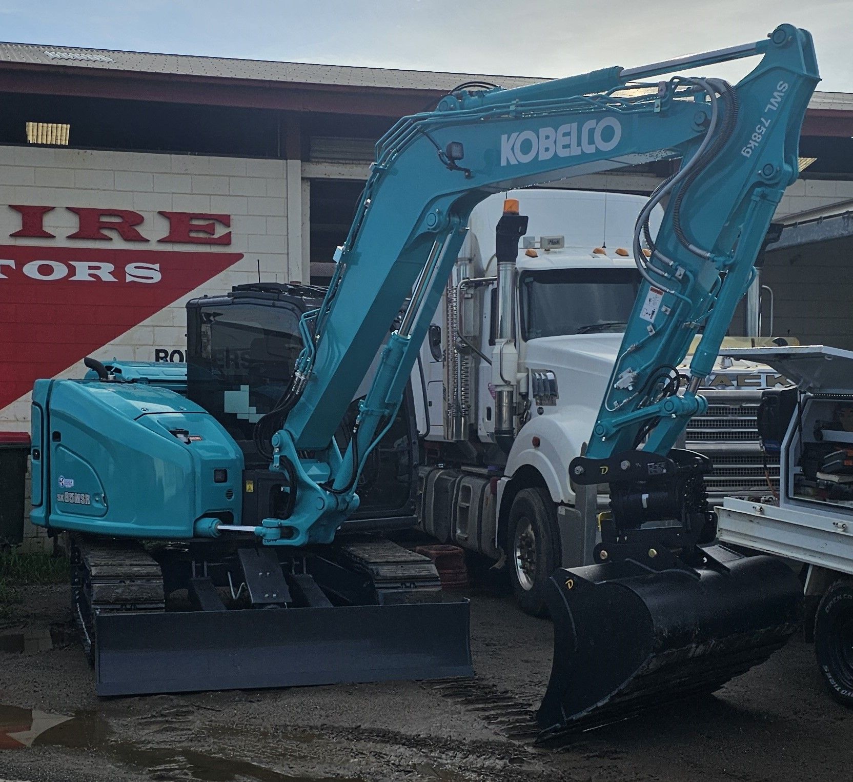 Plant Hire | Cairns, Queensland | Cheshire Contractors