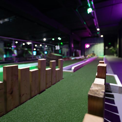 Indoor Crazy Golf & Mini Golf for Parties | 18 Holes | Kings18 East ...