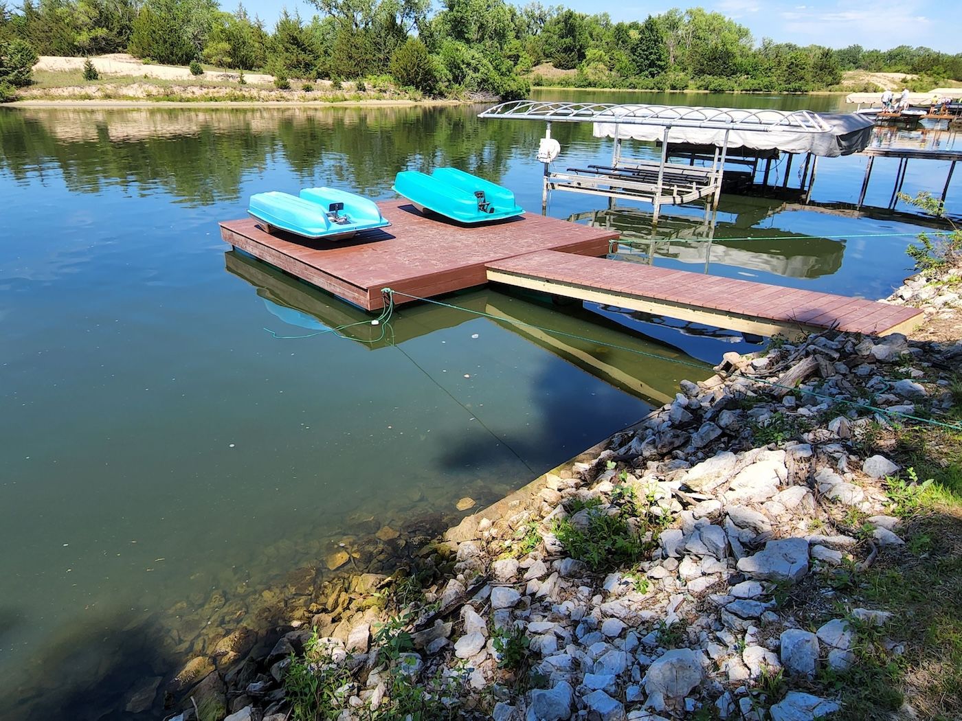 Floating Dock Installs Lincoln NE, Dock Installer, Boat Docks Builders