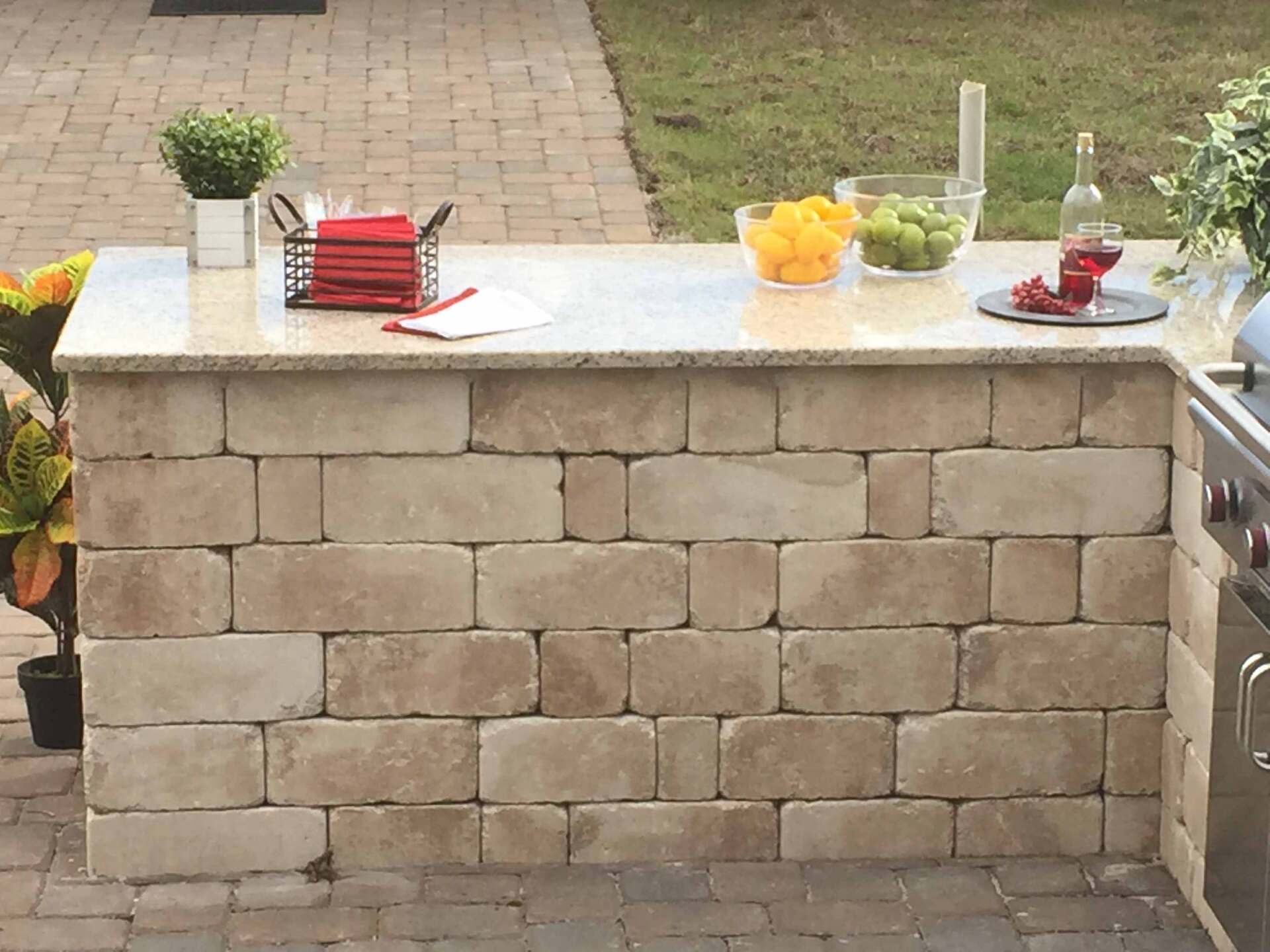 Outdoor Kitchens | Lutz, FL | Elite Pavers of Tampa Bay