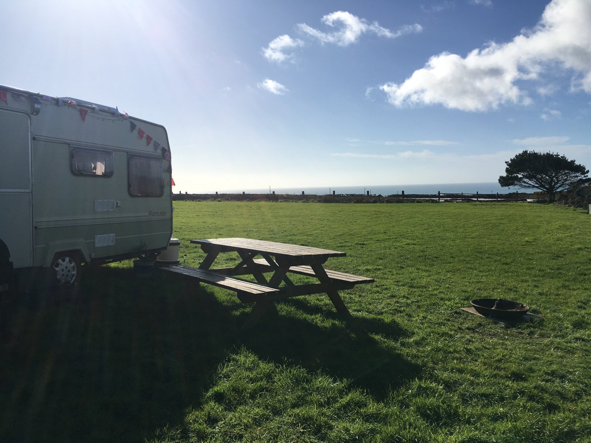 Sea view camping at Dropped Anchor