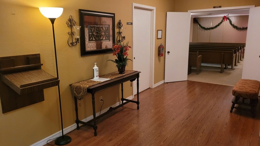 Our Facility | Hunsaker-Wooten Funeral Home