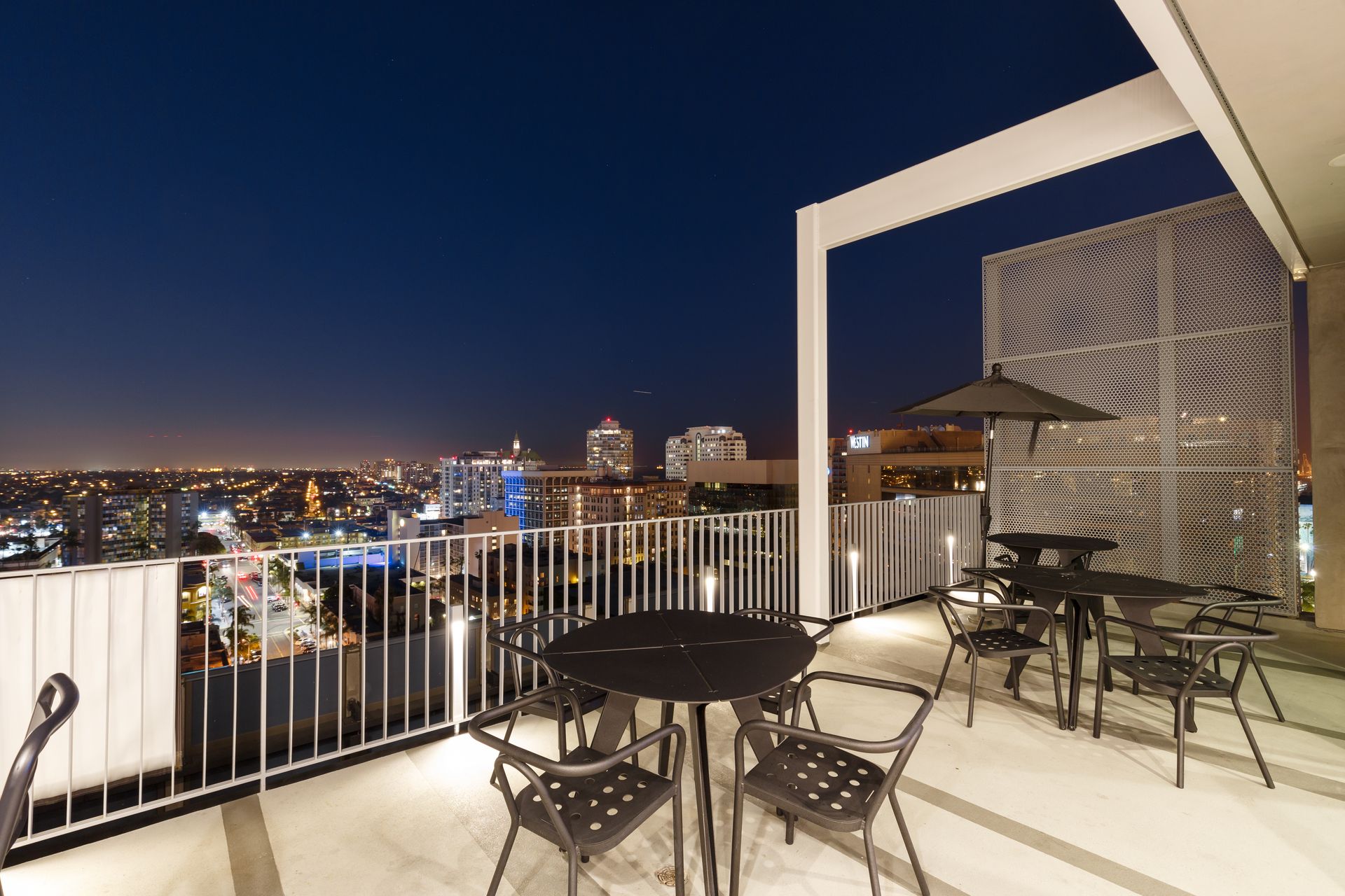 Gallery | Edison Apartments | Long Beach, CA
