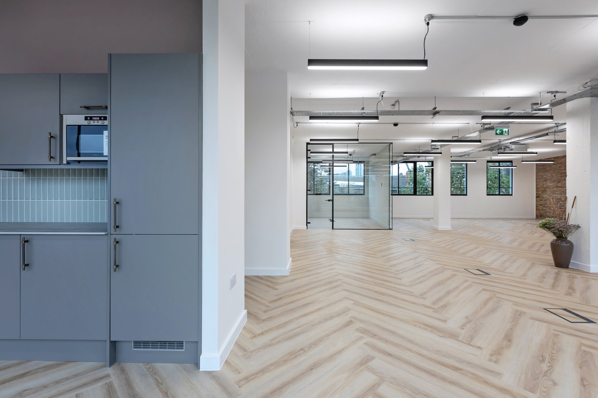 Home [www.southwarksquare.com]