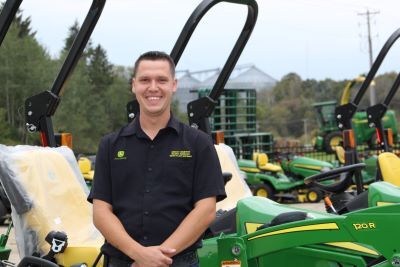 Hillsboro Equipment | John Deere | Hillsboro, Wisconsin