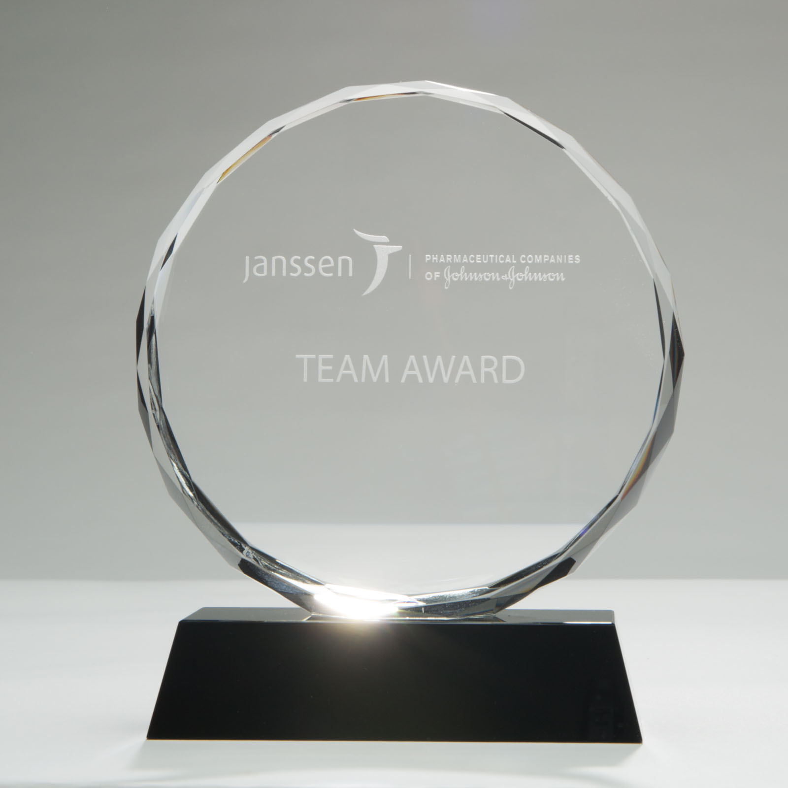 Custom Crystal Awards | Woltman Trophies & Awards | St. Louis