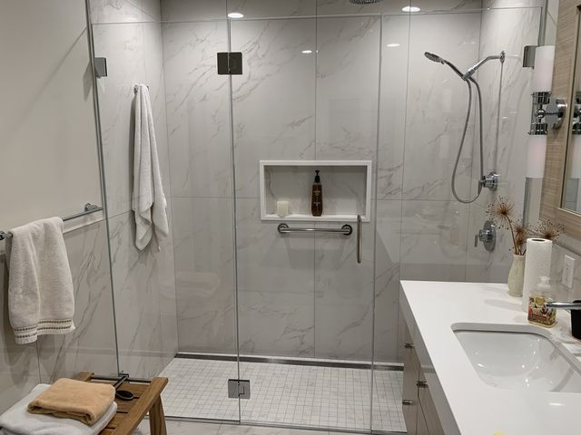 The Source for Shower Doors | TriView Reflections