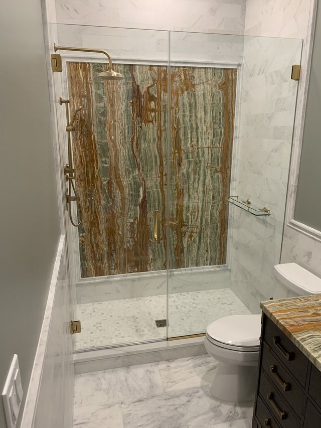 Glass Shower Enclosures in Mineola | TriView Reflections