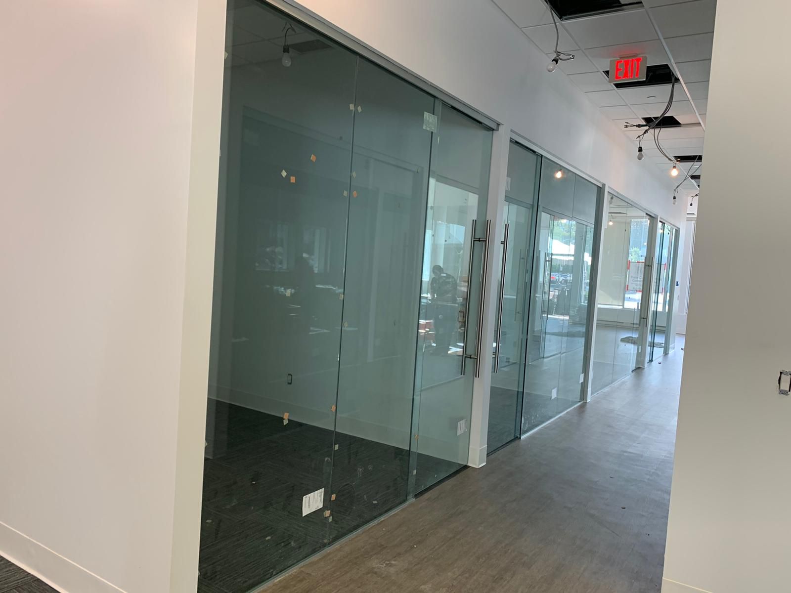 Commercial Glass and Mirrors | TriView Reflections