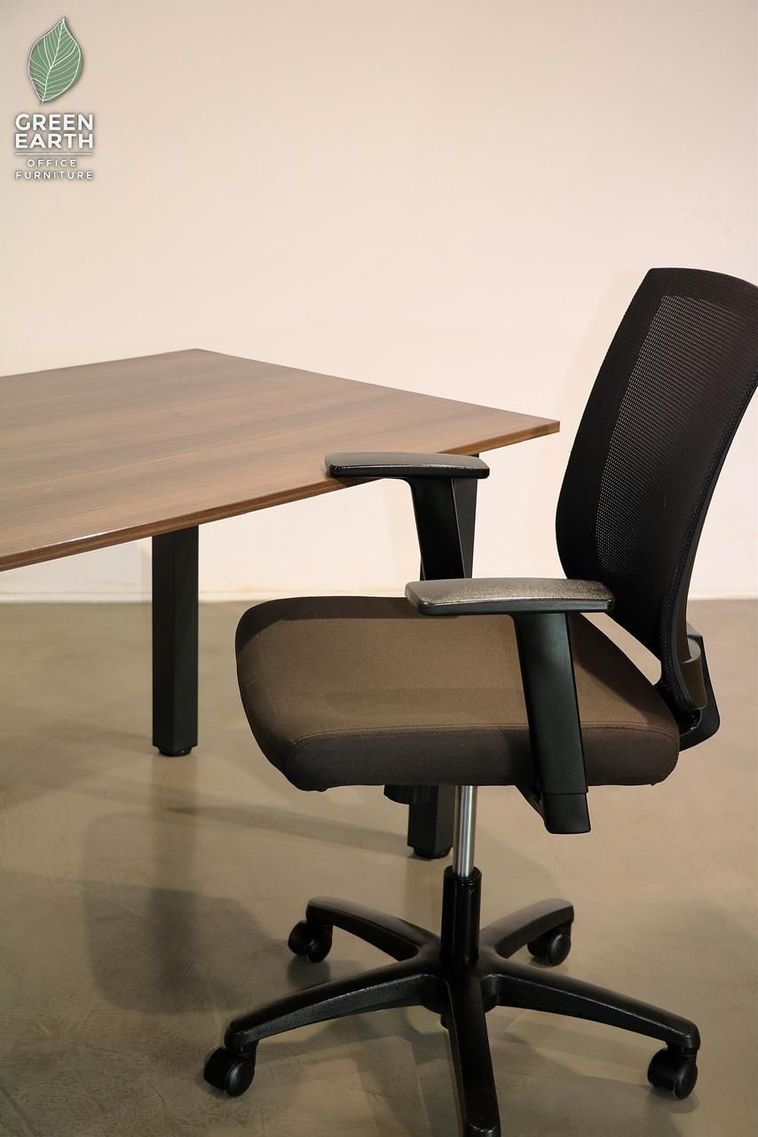 American Walnut | Desk & Chair Combo