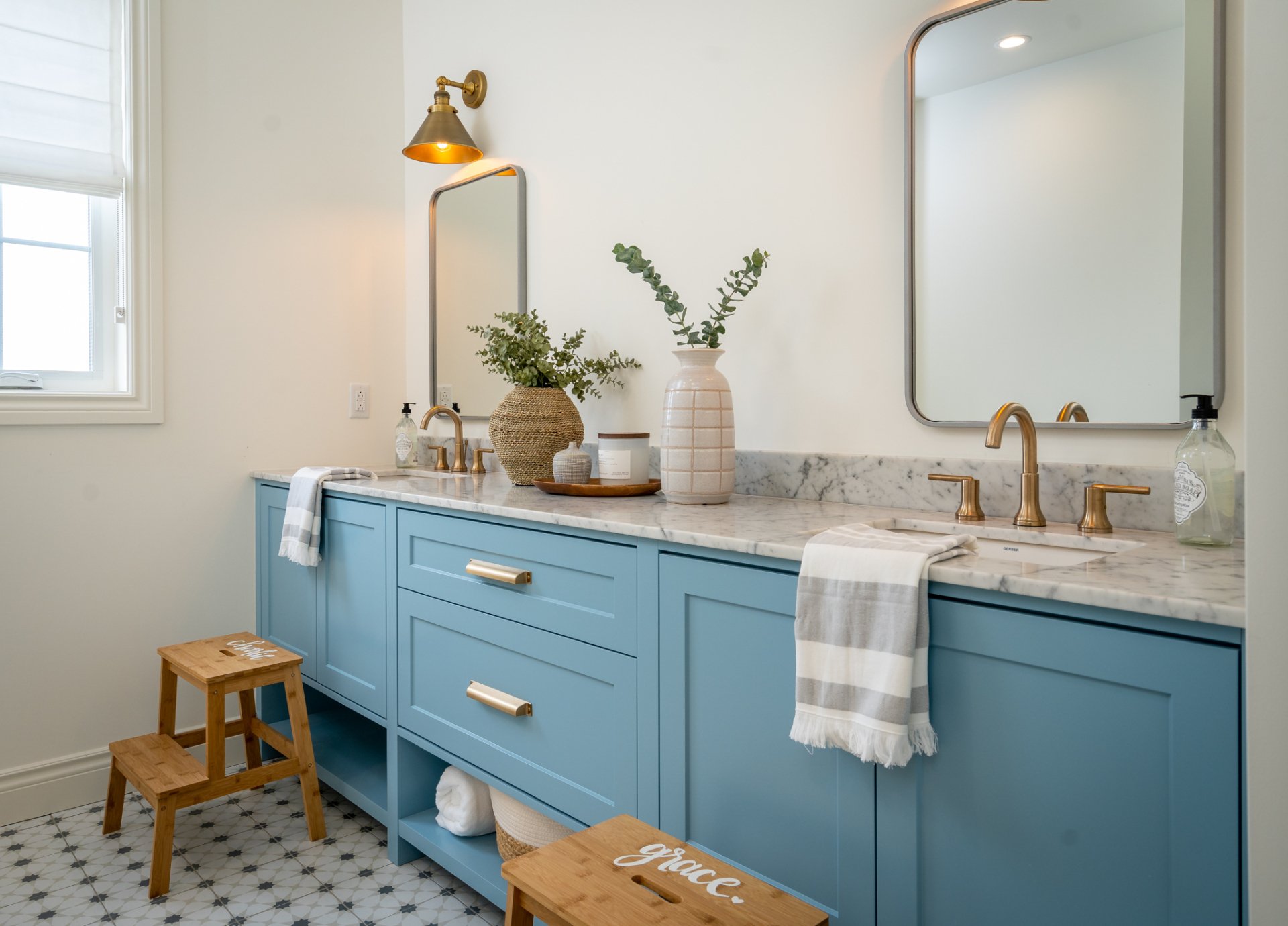 YourStyle Kitchens: Our Transitional Theme