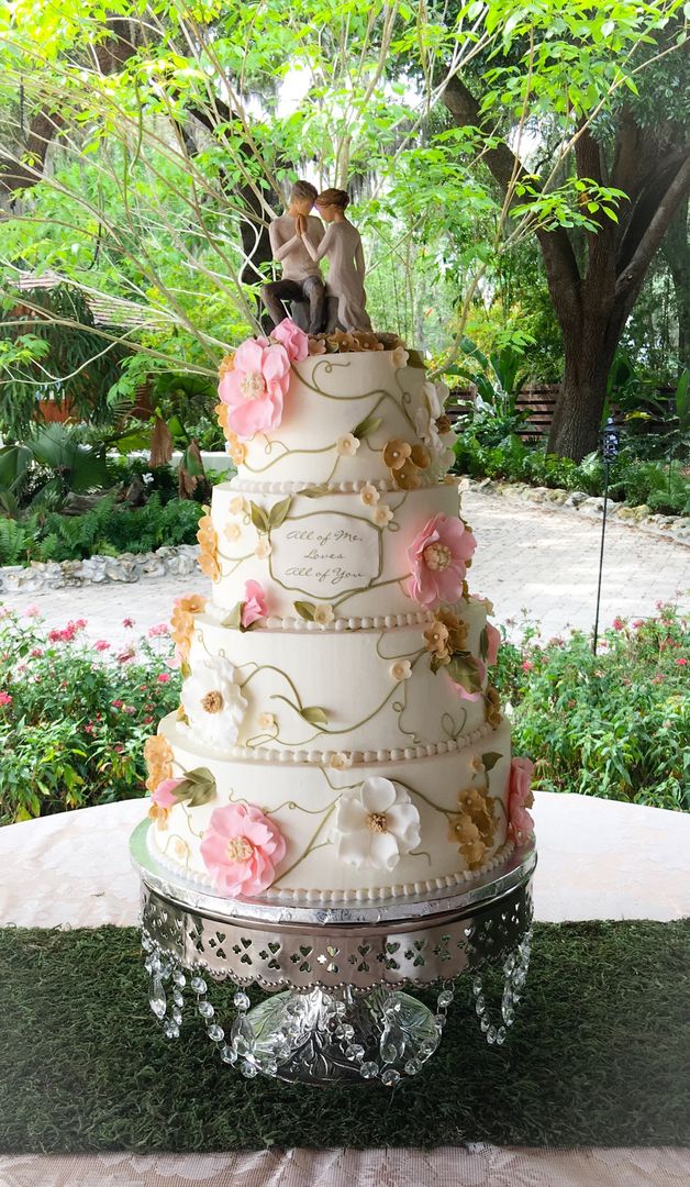 Wedding Cakes | Winter Haven, FL | 863-299-1166
