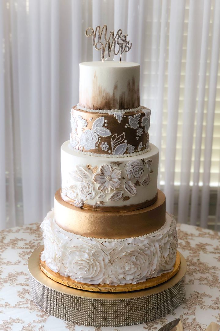 Wedding Cakes | Winter Haven, FL | 863-299-1166
