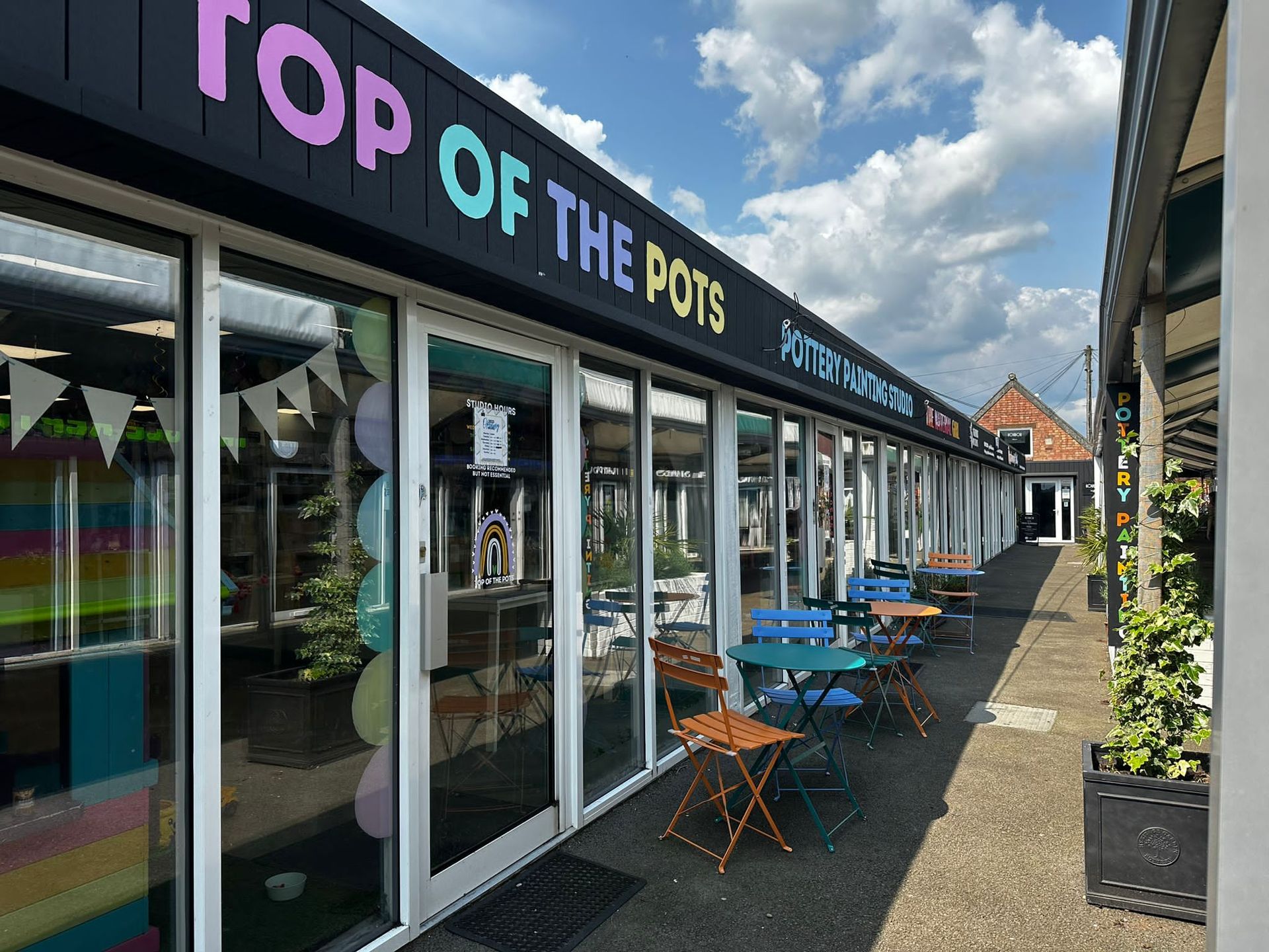 Meet the Independent Retailers: Top of the Pots